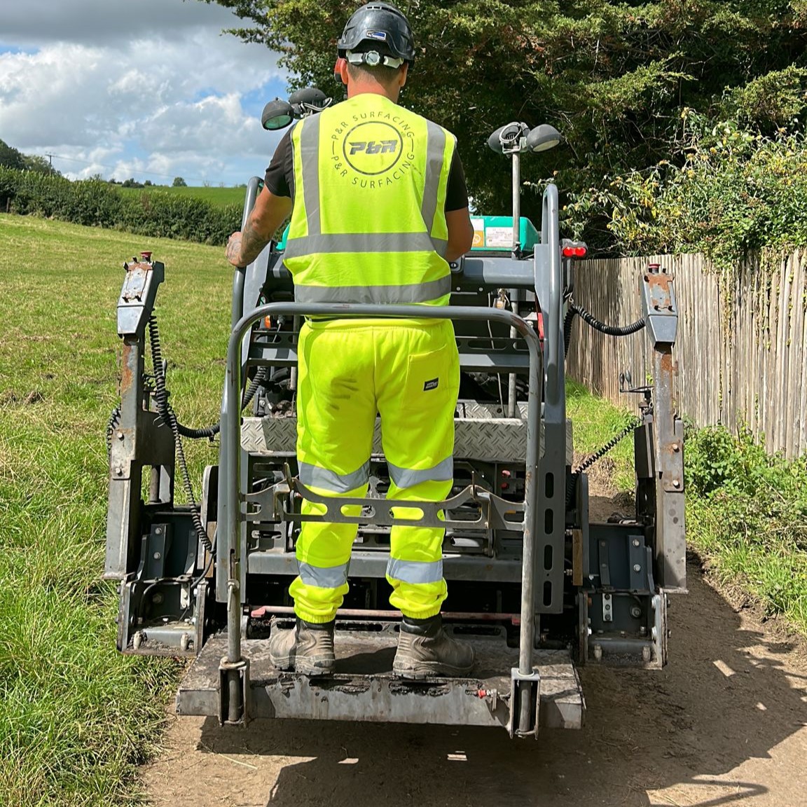 P&R Surfacing – 30 Years of Excellence in Road Surfacing